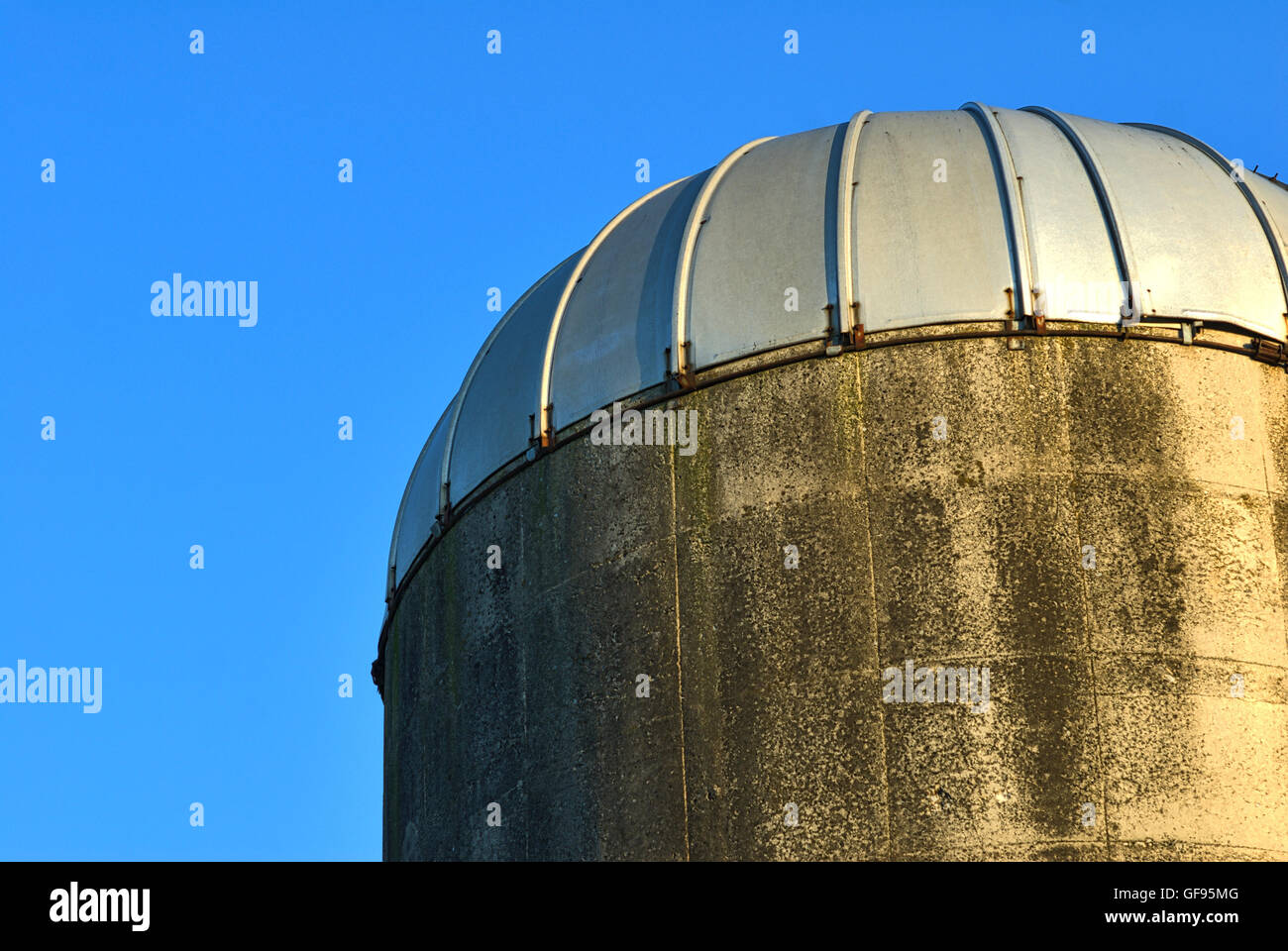 Tall concrete structures hi-res stock photography and images - Alamy