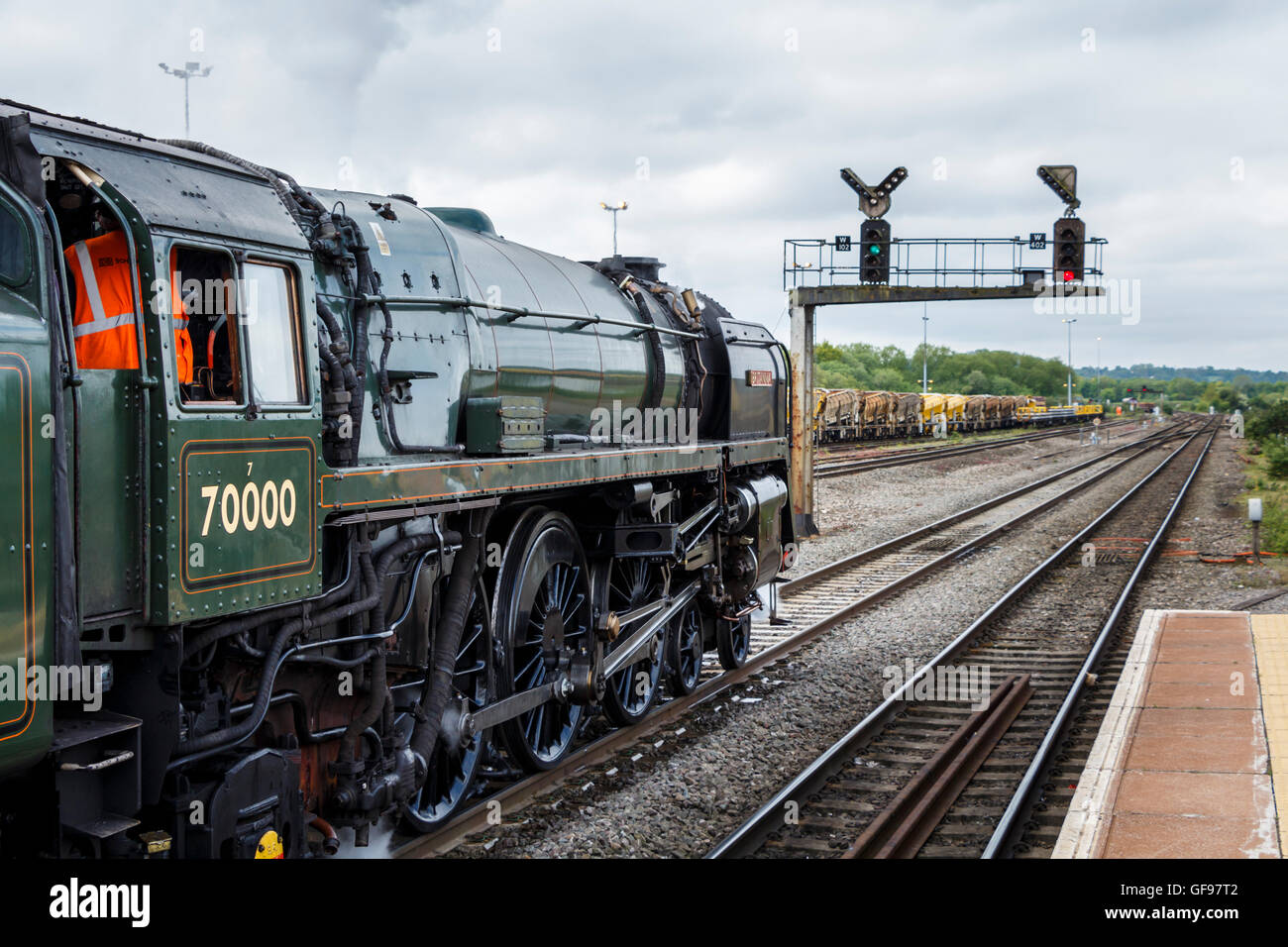Image of a Steam Engine at a Station Stock Photo - Alamy