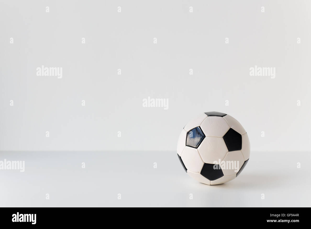 Football advert hi-res stock photography and images - Alamy