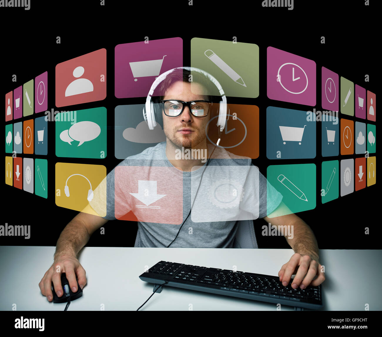 Projection keyboard hi-res stock photography and images - Alamy