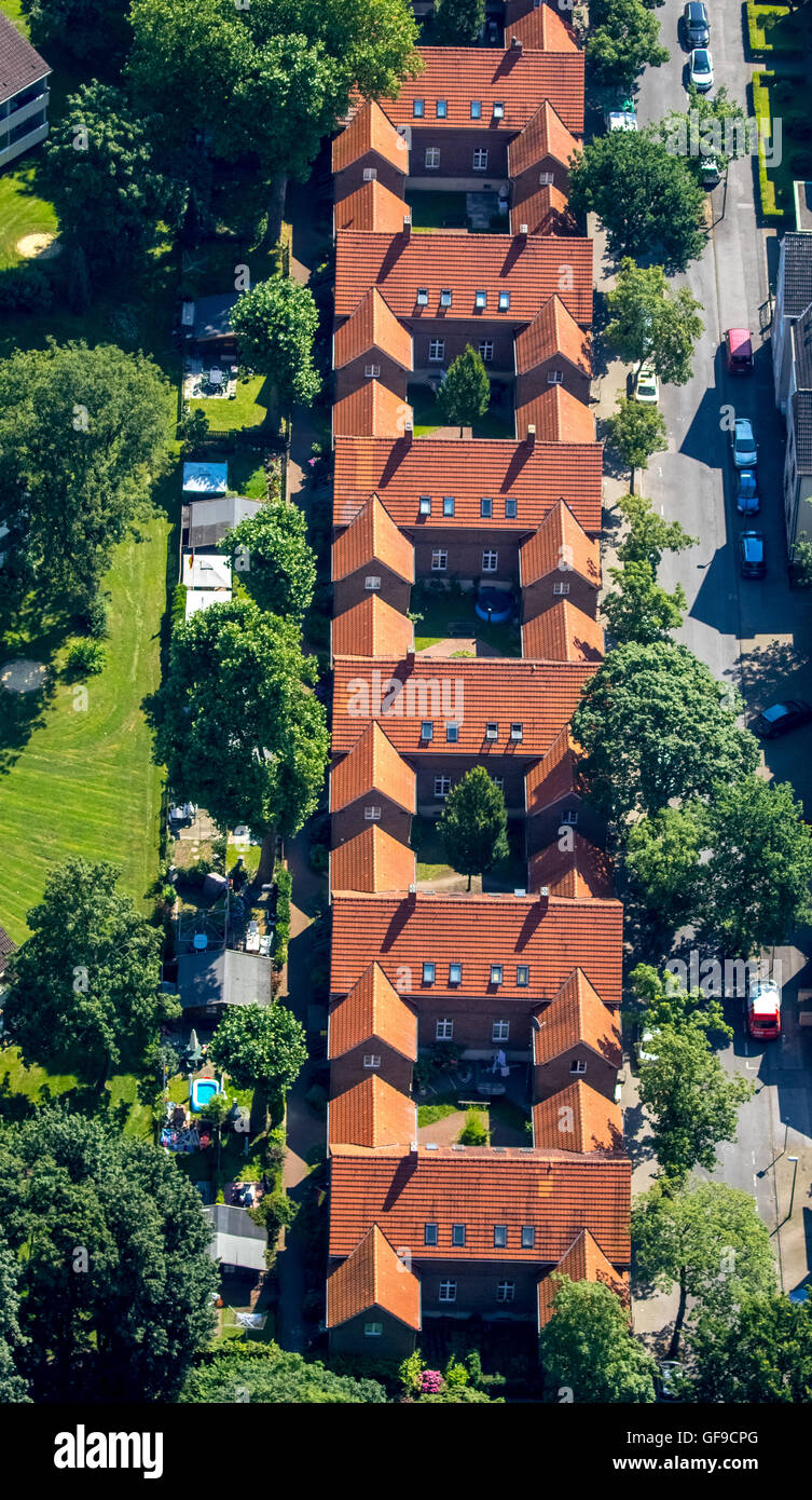 Colliery houses hi-res stock photography and images - Alamy