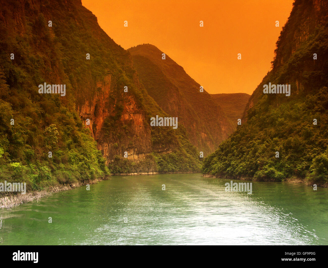 Cruising up the Shennong Stream, a tributary of the Yangtze River in ...