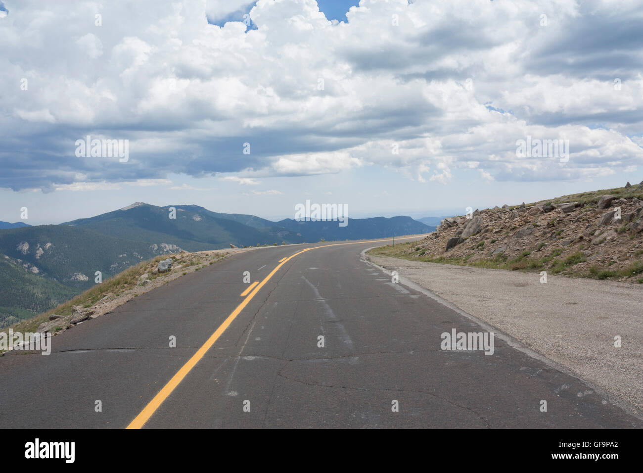 Empty road in north hi-res stock photography and images - Alamy