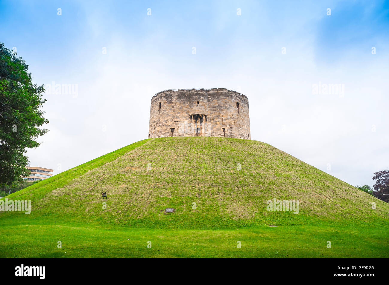 Norman castles hi-res stock photography and images - Alamy