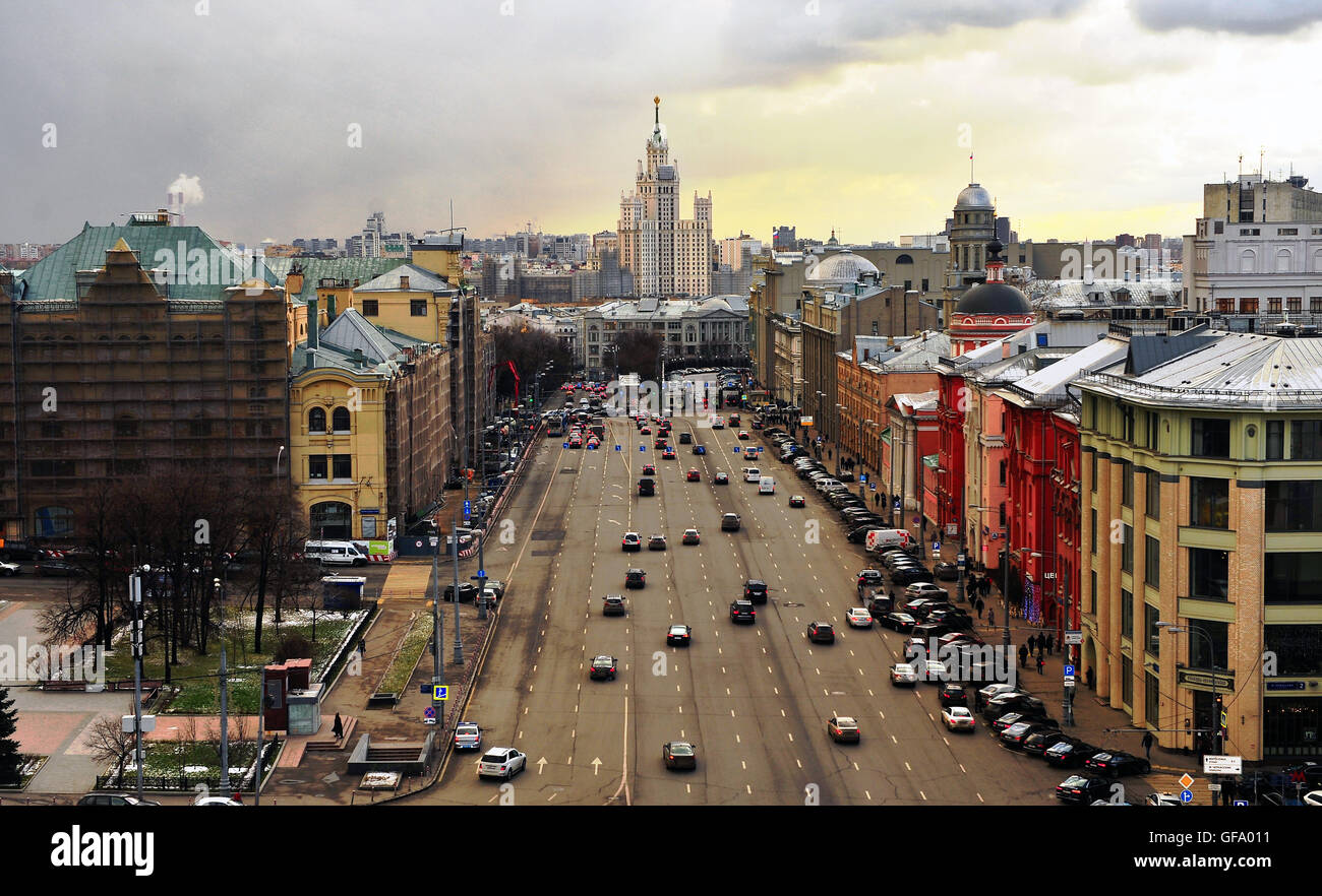 Moscow russia urban traffic life hi-res stock photography and images ...