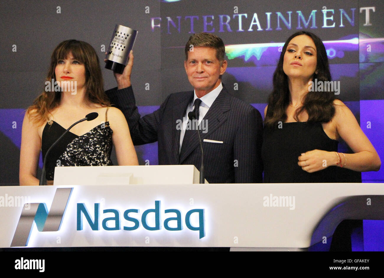 NEW YORK, NY-July 28: Kathryn Hahn, Robert Simonds, Mila Kunis at STX ...