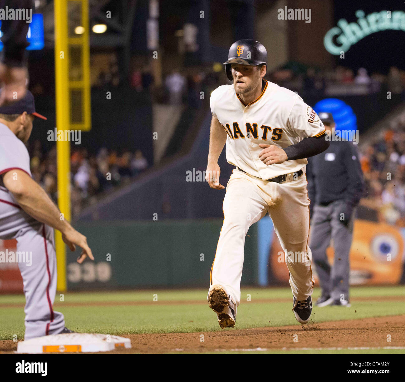 San Franciso, CA, USA. 29th July, 2016. Conor Gillaspie runs back to ...