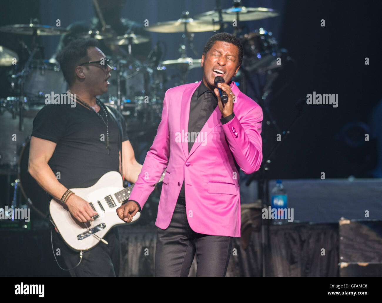Babyface concert hi-res stock photography and images - Alamy