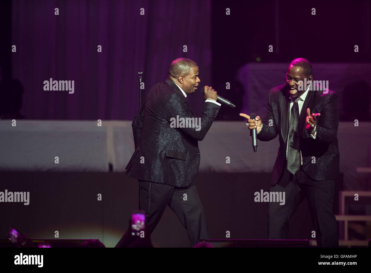 Babyface concert photos hi-res stock photography and images - Alamy