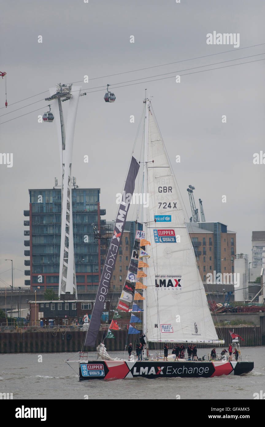 Thames clipper thames barrier hi-res stock photography and images - Alamy