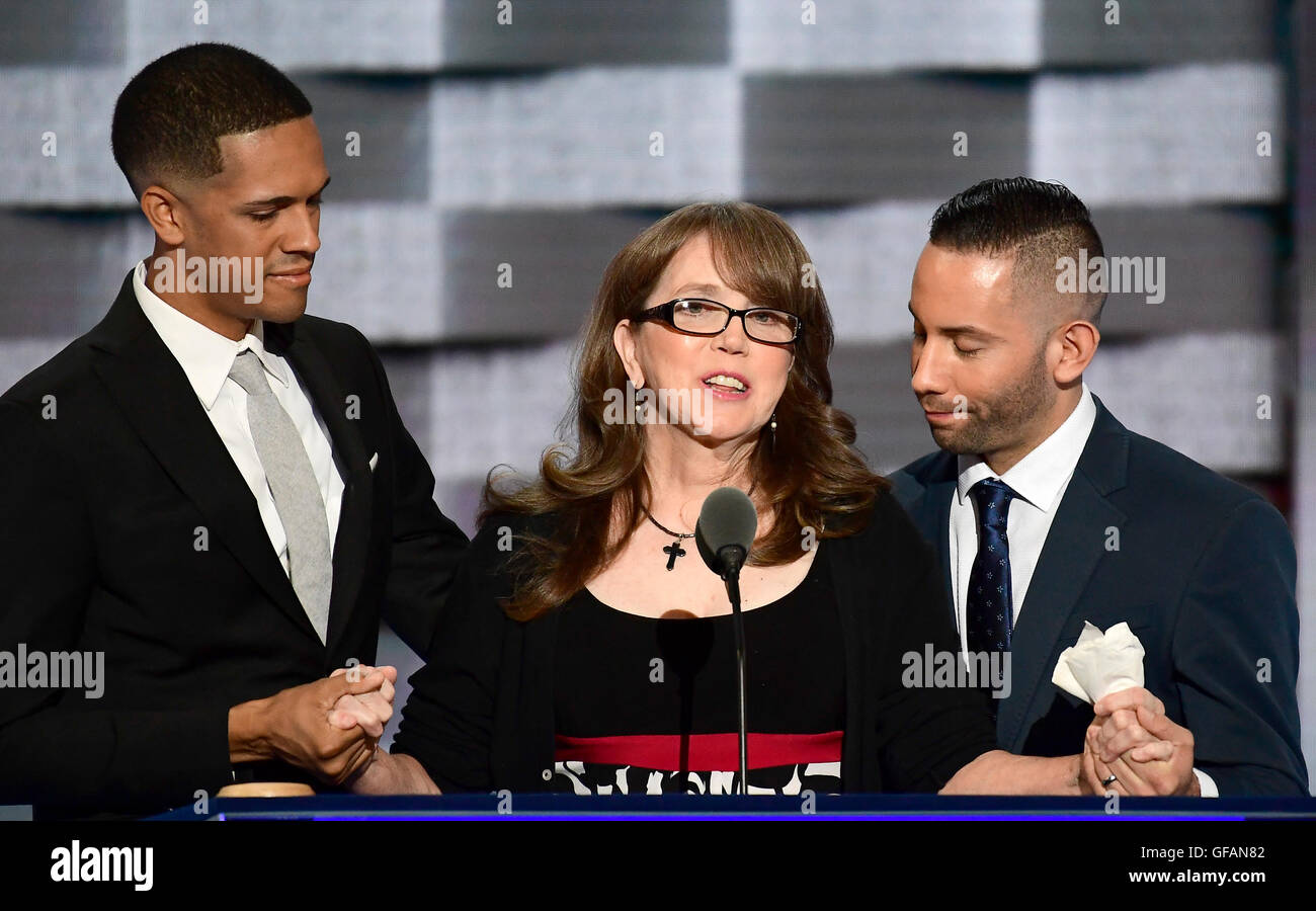 Christine Leinonen, mother of Christopher "Drew" Leinonen, one of the ...