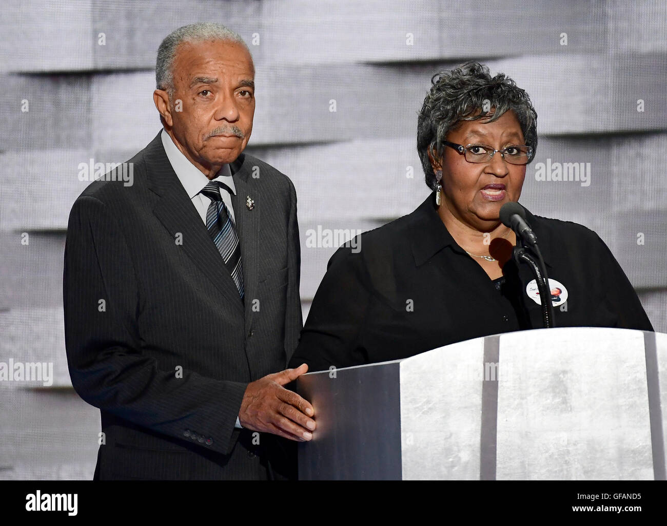 Wayne owens hi-res stock photography and images - Alamy