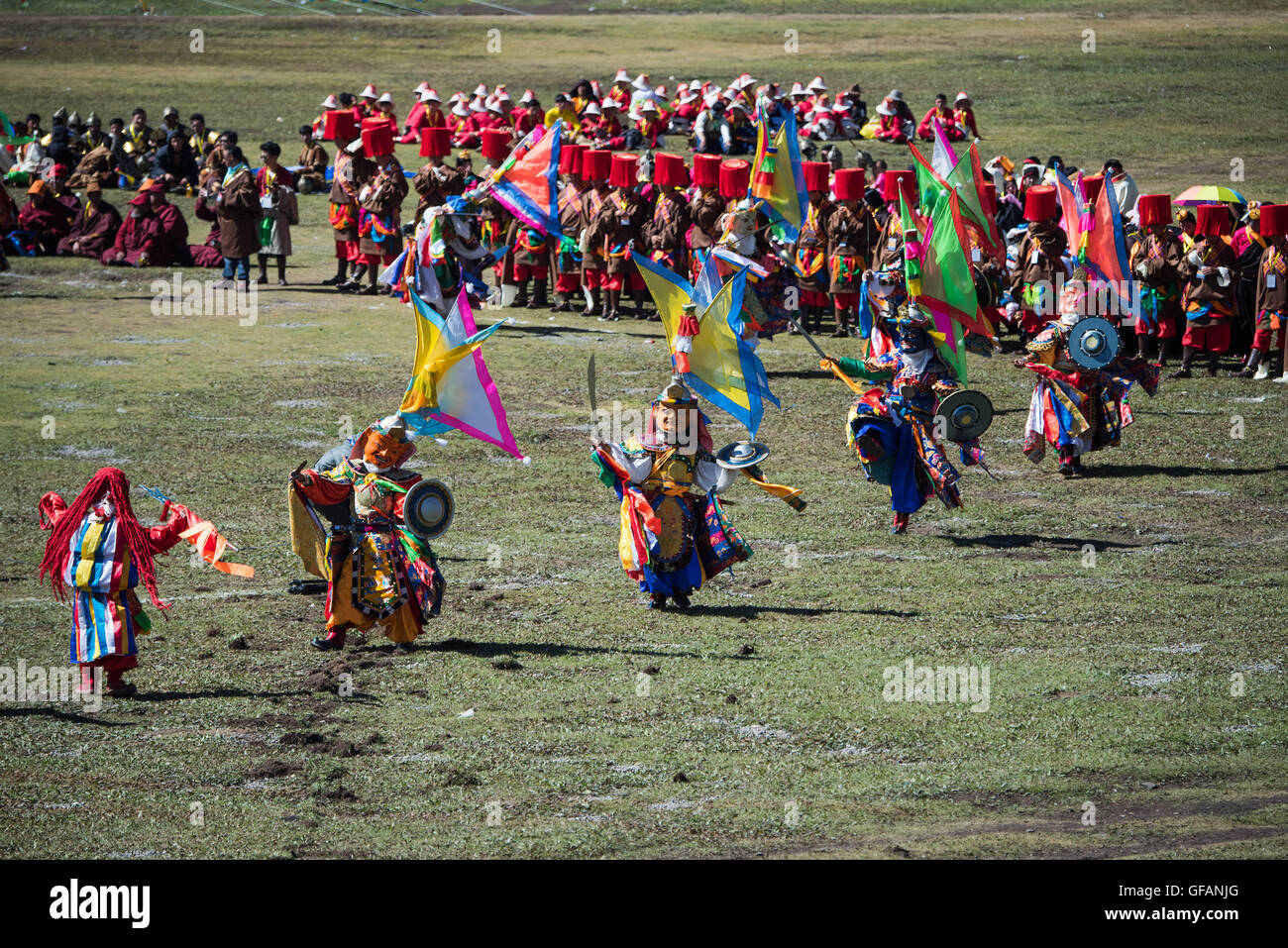 Shiqu, China's Sichuan Province. 30th July, 2016. People of the Tibetan ...
