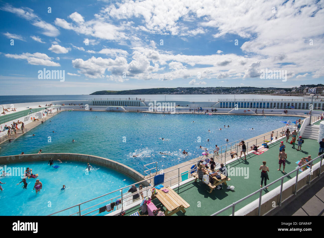 Jubilee pool penzance hi-res stock photography and images - Alamy