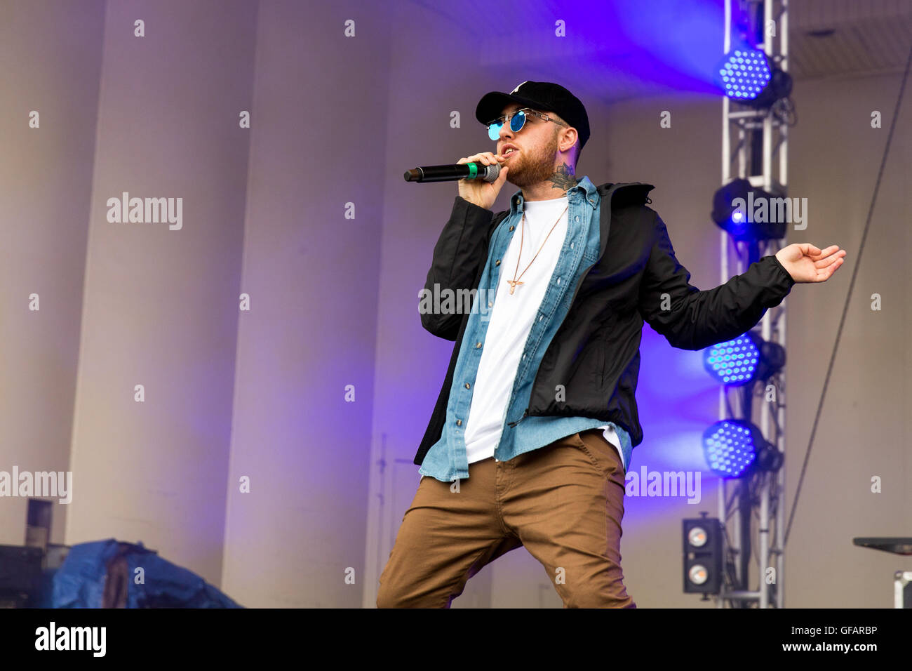 Chicago, Illinois, USA. 29th July, 2016. Rapper MAC MILLER performs ...