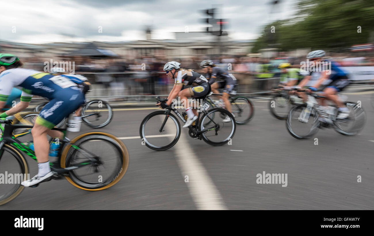 London, UK. 30 July 2016. Elite women take part in the Classique cycle ...