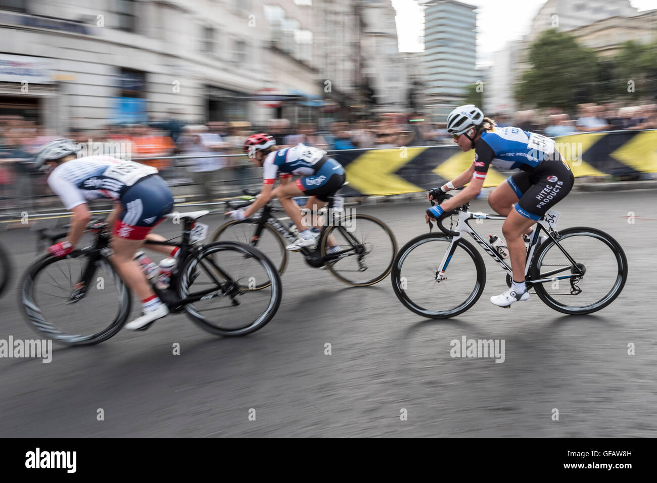 London, UK. 30 July 2016. Elite women take part in the Classique cycle ...