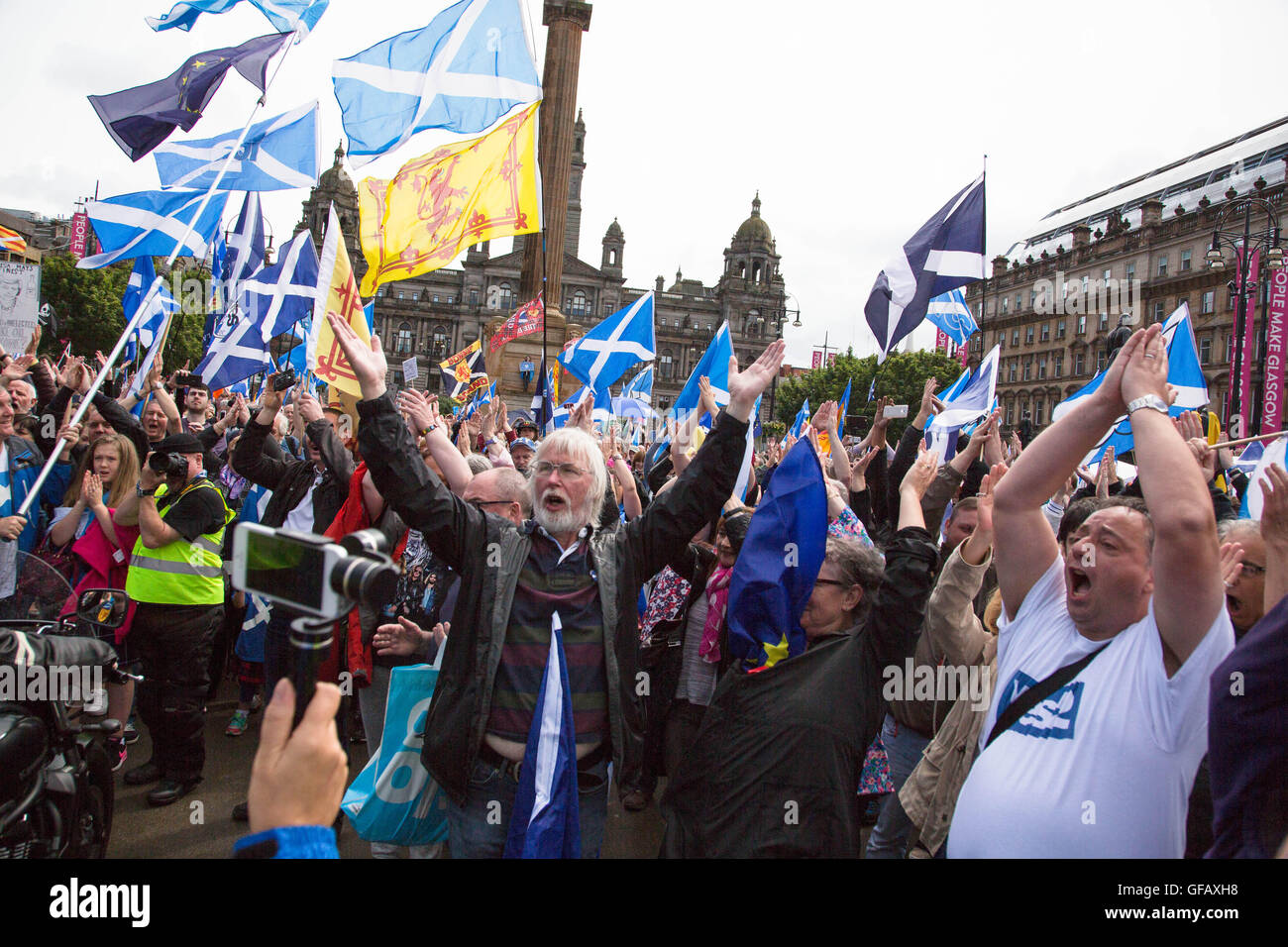 Independence movements hi-res stock photography and images - Alamy