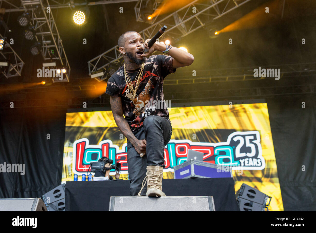 Chicago, Illinois, USA. 30th July, 2016. Rapper TORY LANEZ performs ...