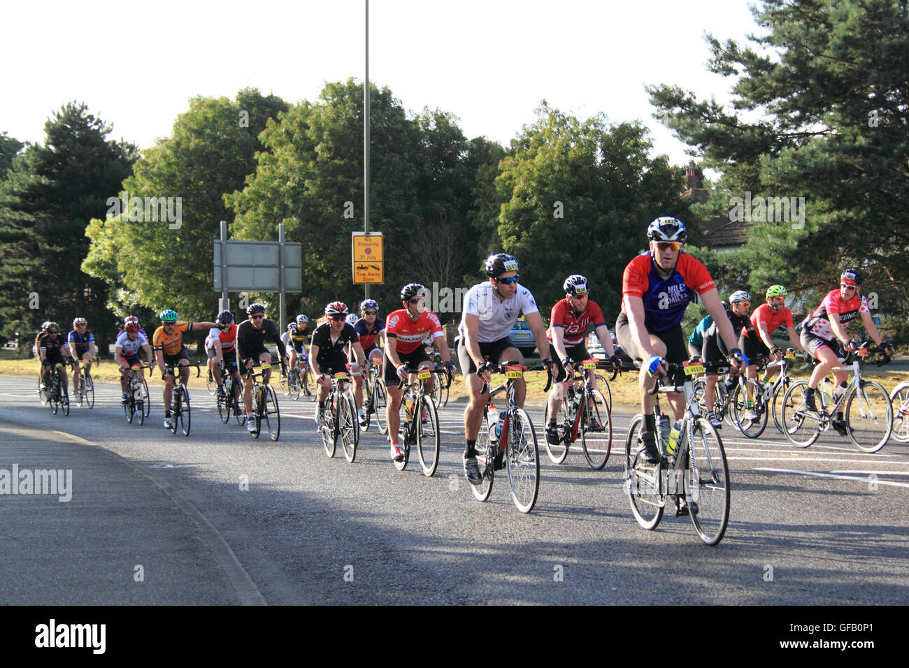 Prudential RideLondon-Surrey 100. Sunday 31st July 2016. East Molesey ...