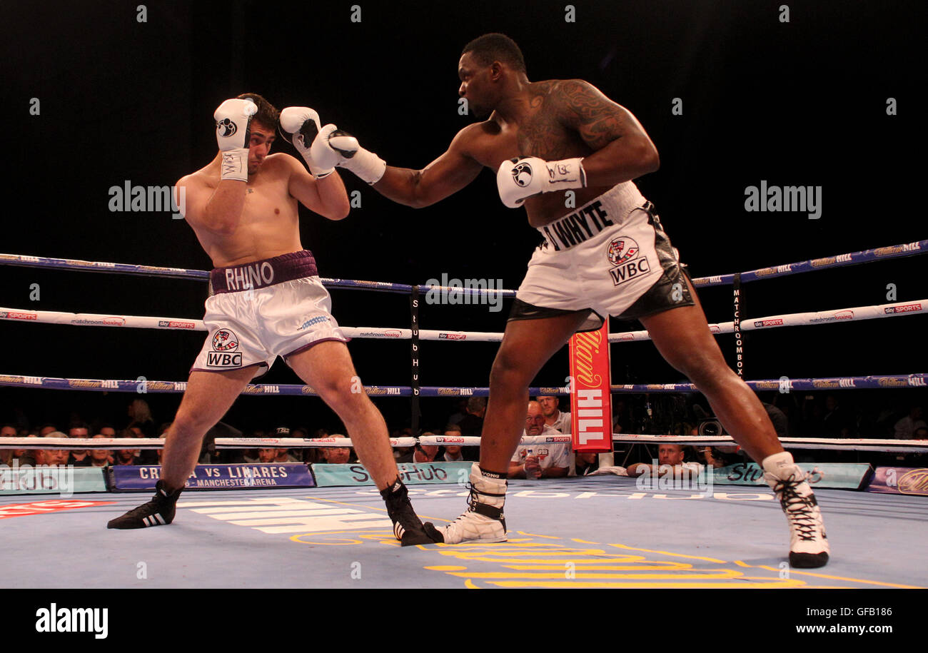 Boxing first direct arena hi-res stock photography and images - Alamy