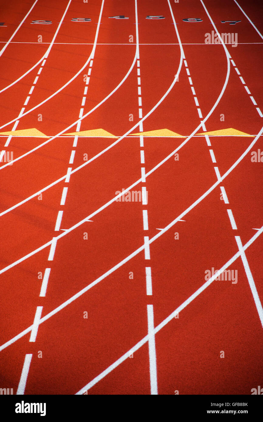 Synthetic track surface hi-res stock photography and images - Alamy