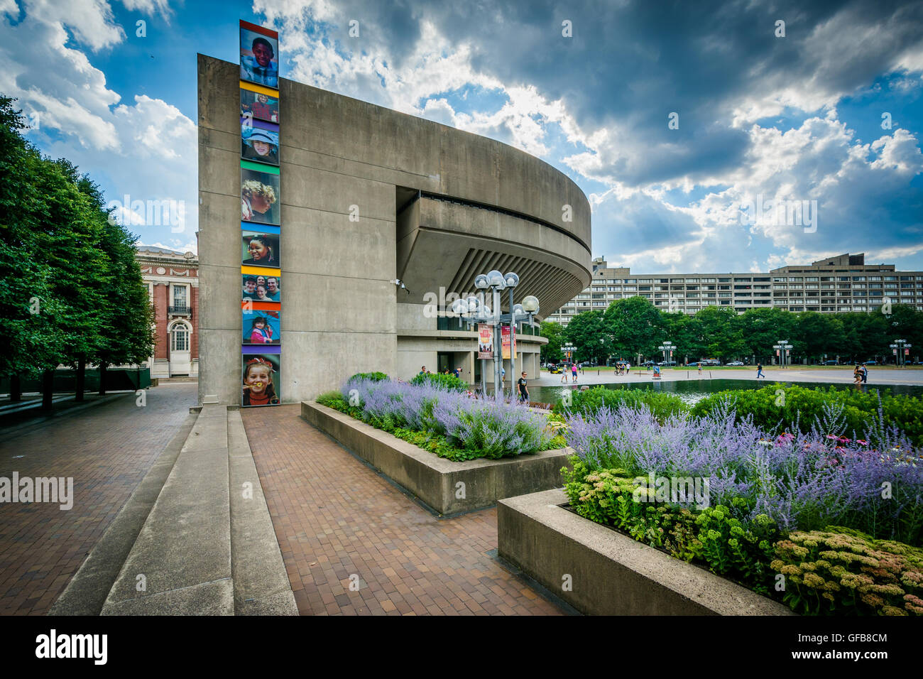 Boston city hall hi-res stock photography and images - Alamy