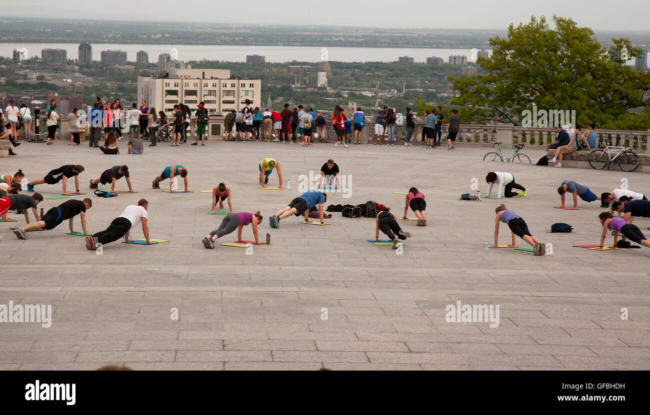 Fitness activity hi-res stock photography and images - Alamy