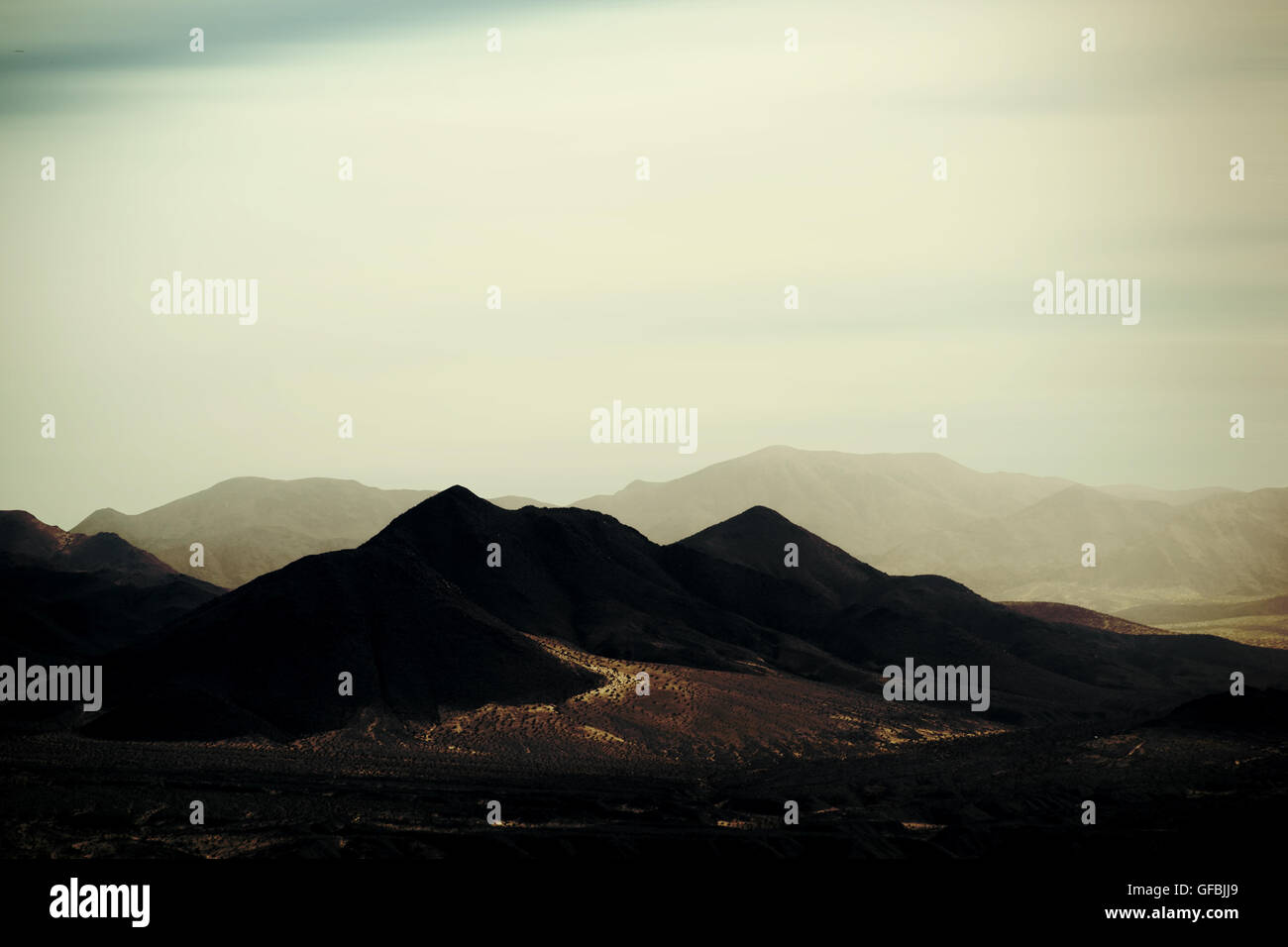 Mountains peaks in death valley hi-res stock photography and images - Alamy
