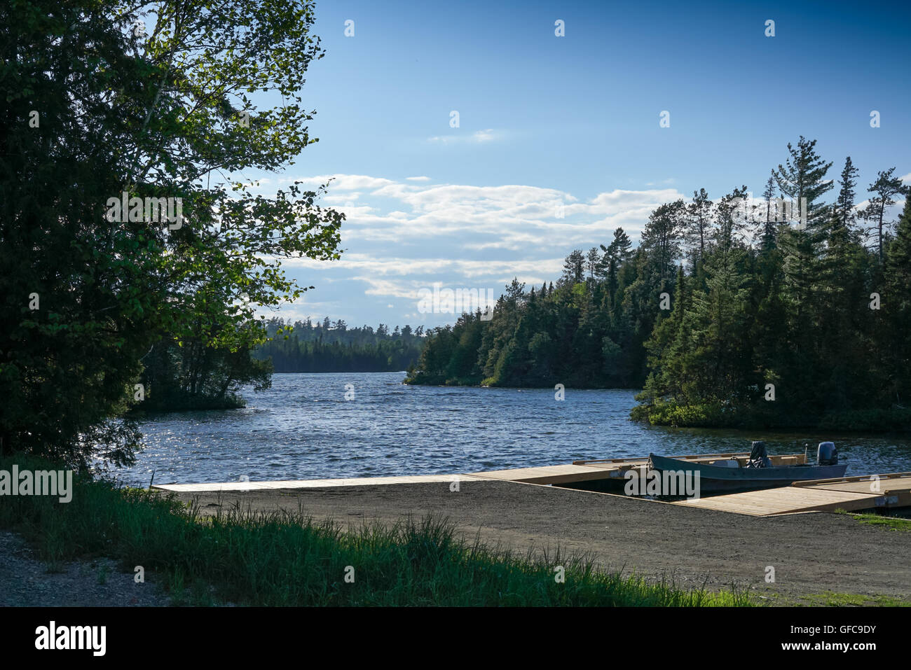 Canada dock hi-res stock photography and images - Alamy