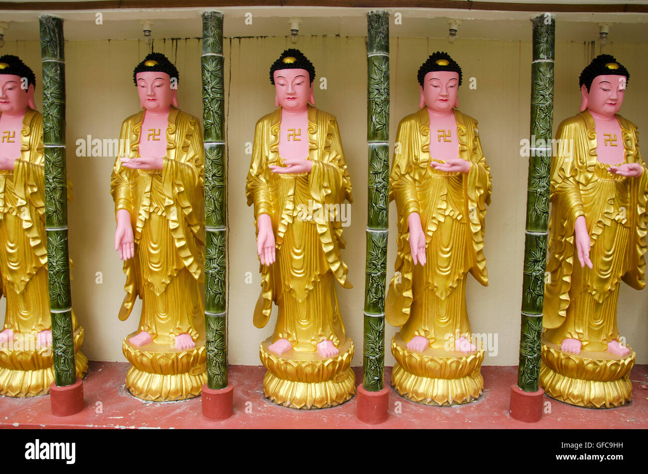 Buddha statue of Kek Lok Si Chinese and Buddhist temple for people ...