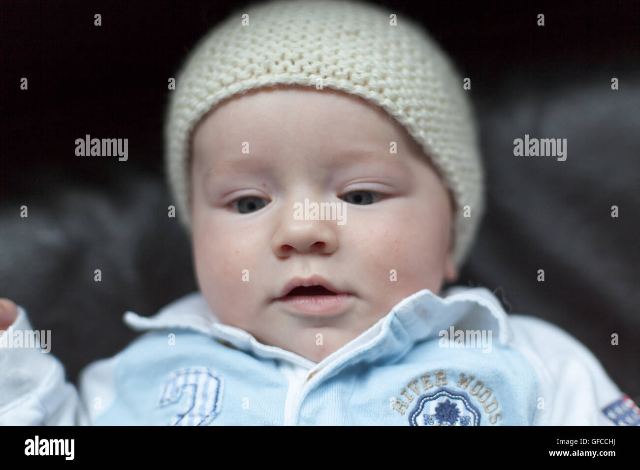 Baby up knit cap hi-res stock photography and images - Alamy