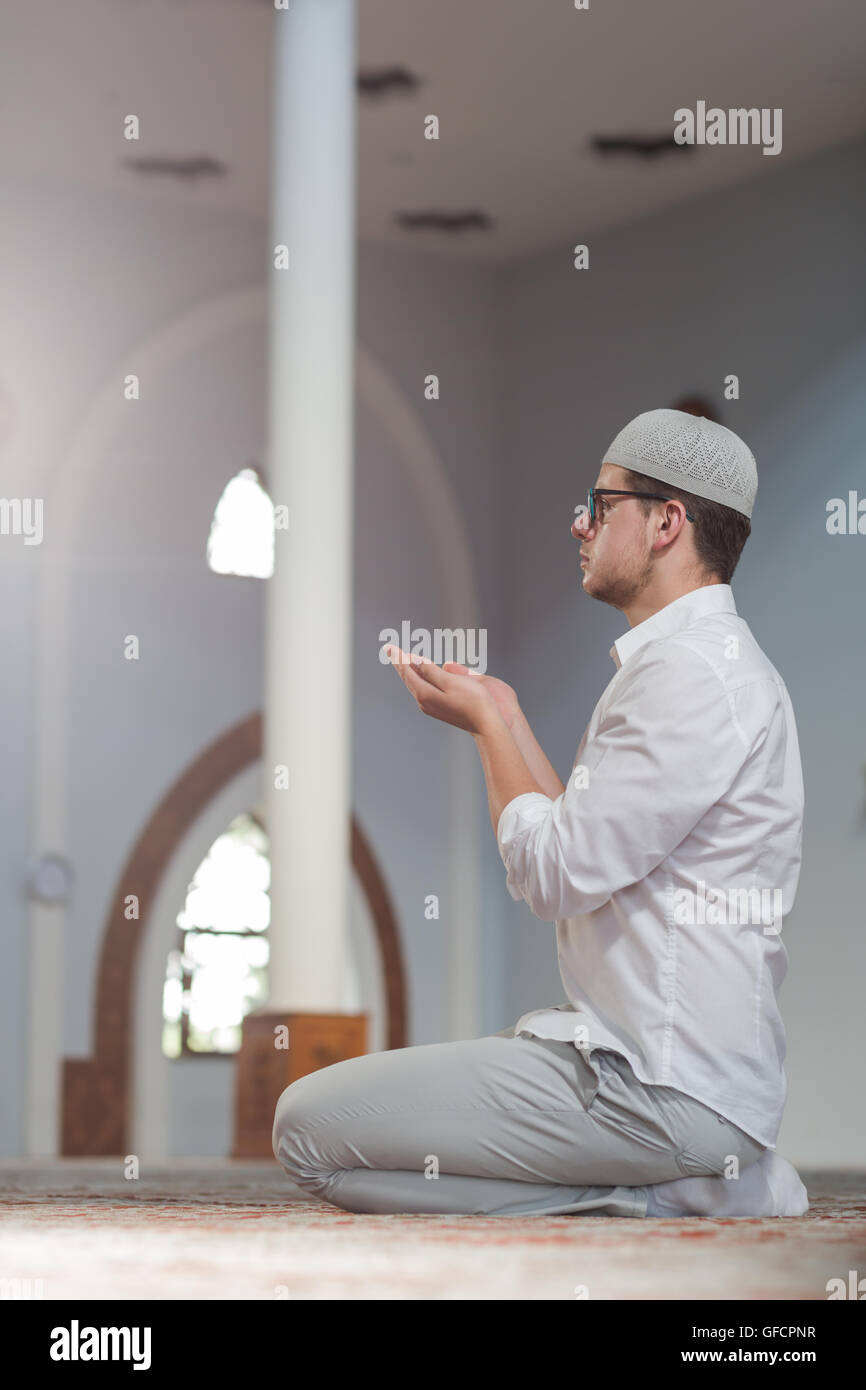 Muslim Praying In Mosque Stock Photo - Alamy