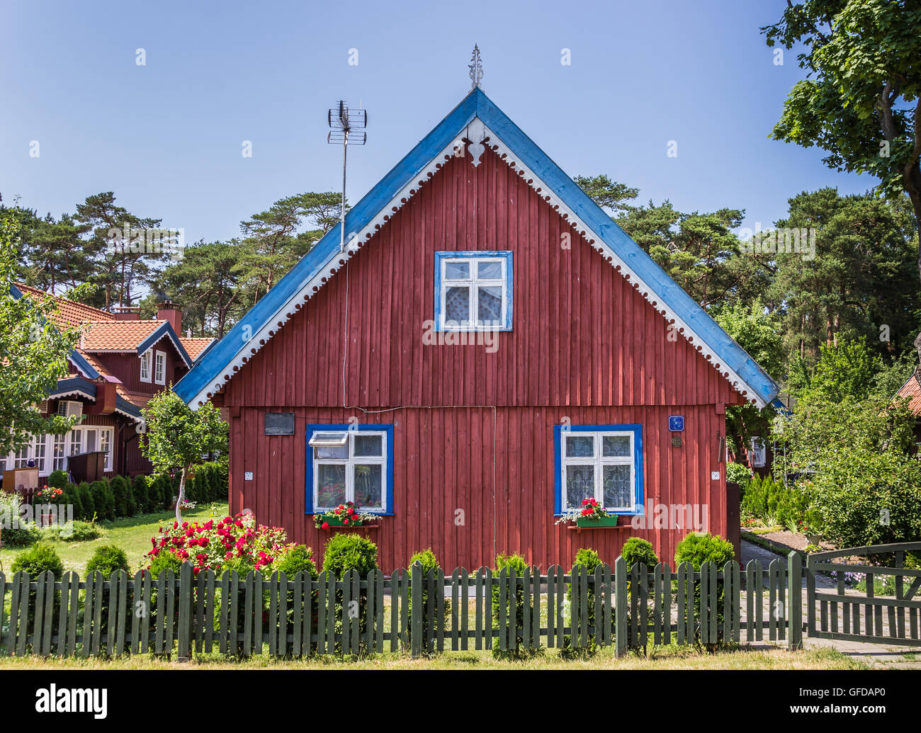Traditional lithuanian house hi-res stock photography and images - Alamy