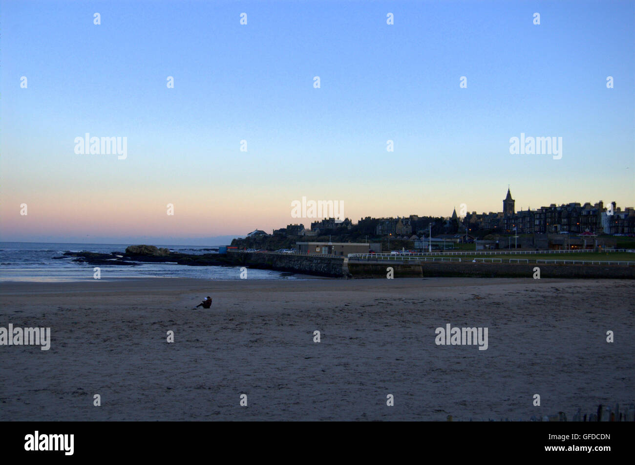 Sunset st andrews scotland hi-res stock photography and images - Alamy