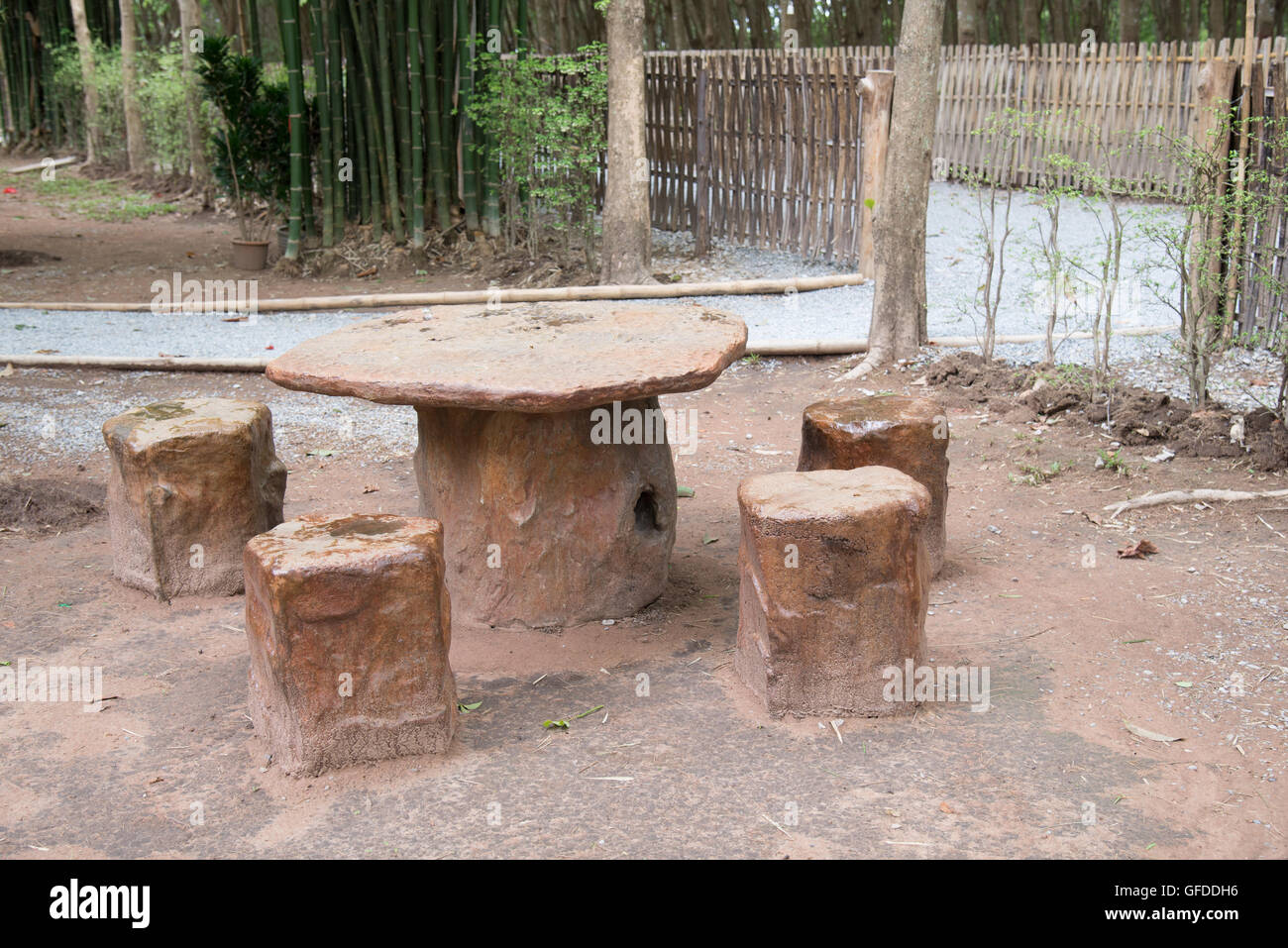 stone table and seating benches in park Stock Photo - Alamy