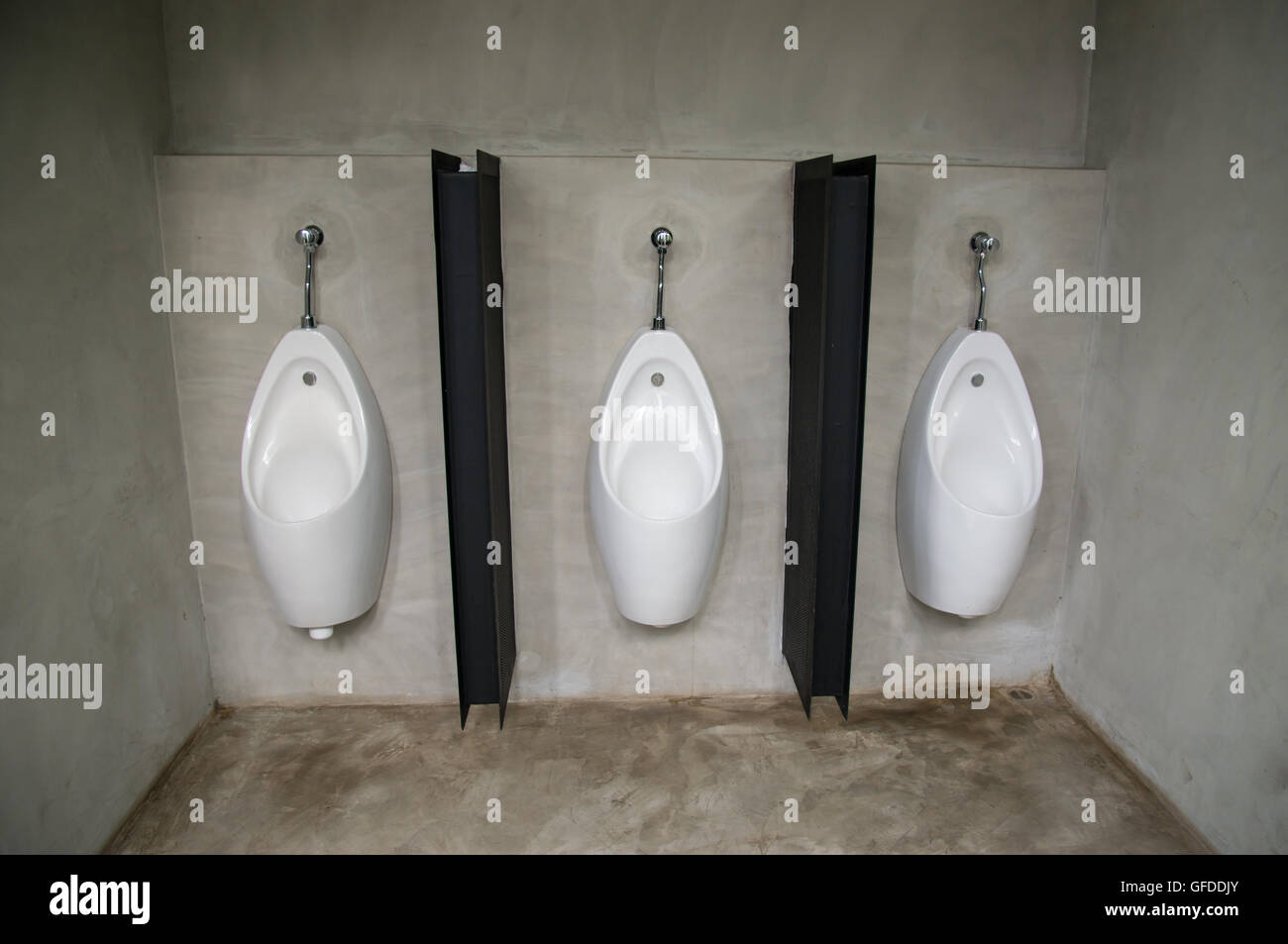 row of chamber pot in men public toilet Stock Photo - Alamy