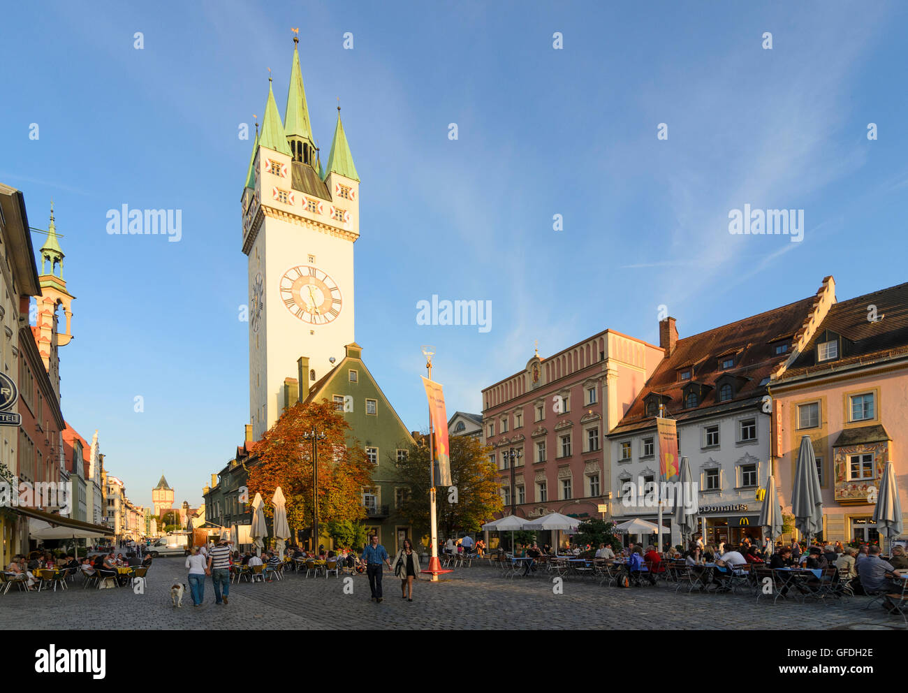 Straubing: square Theresienplatz, City Tower, Germany, Bayern, Bavaria ...