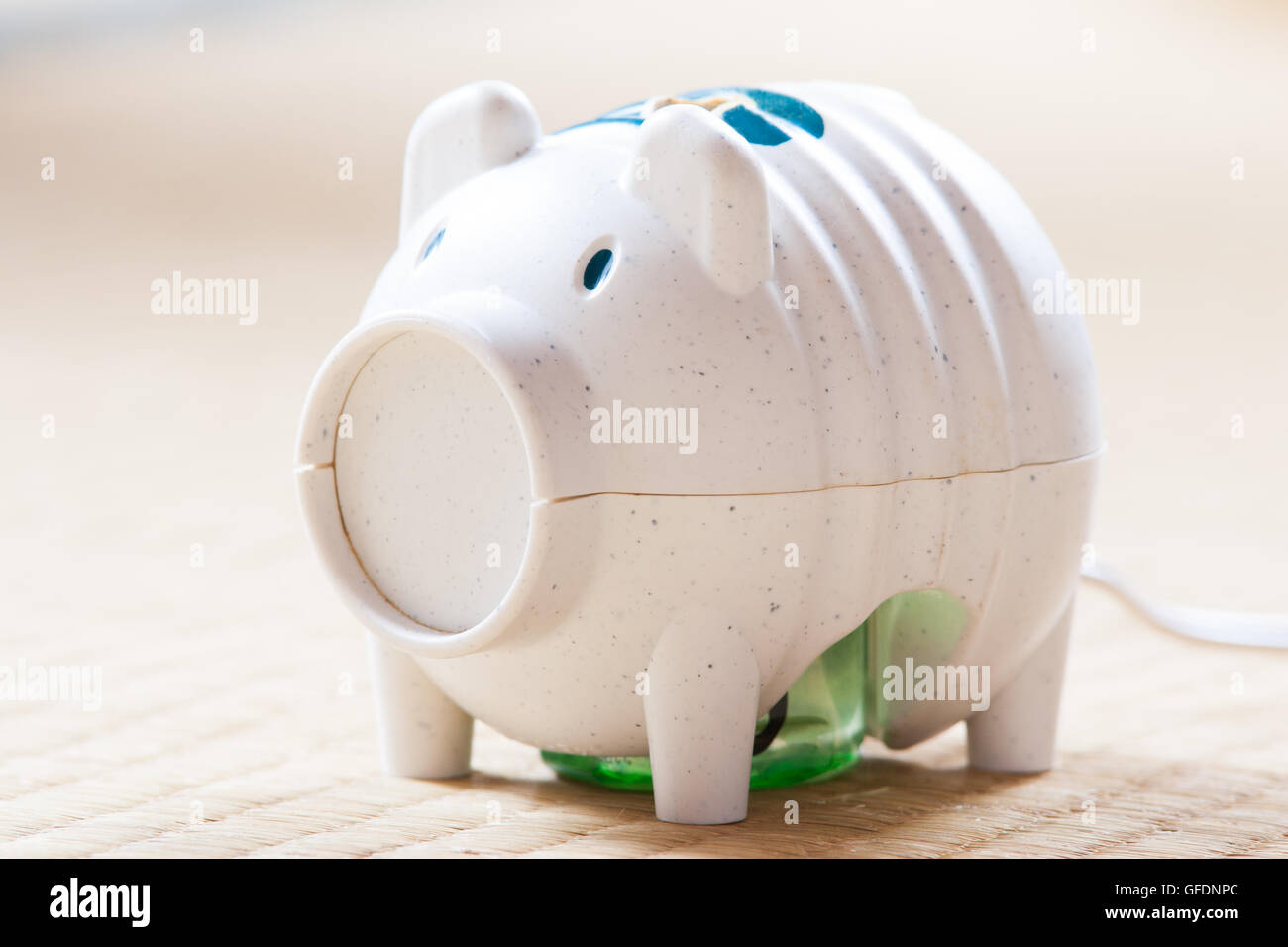 Pig like hi-res stock photography and images - Alamy