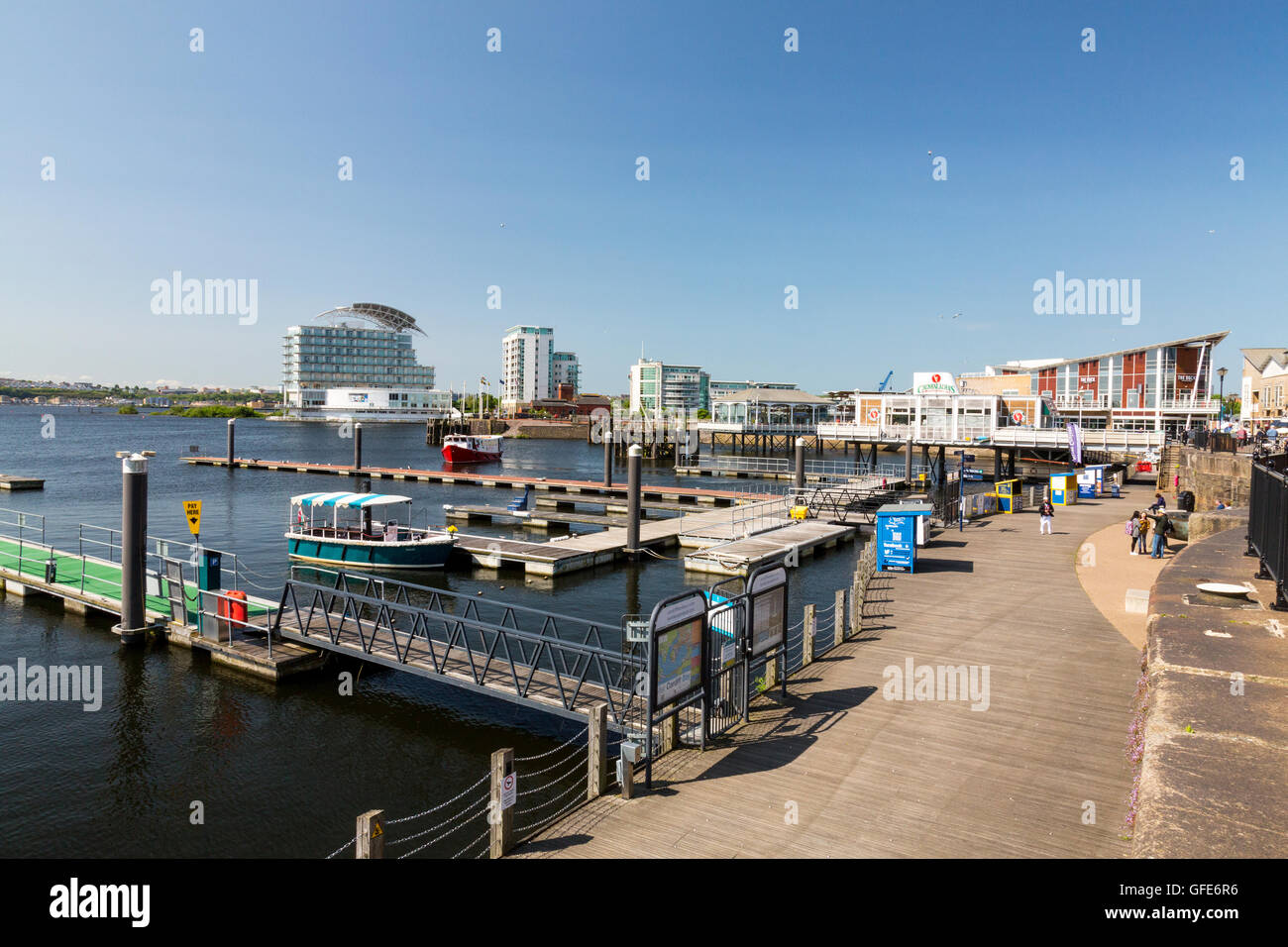 Cardiff bay architecture hi-res stock photography and images - Alamy