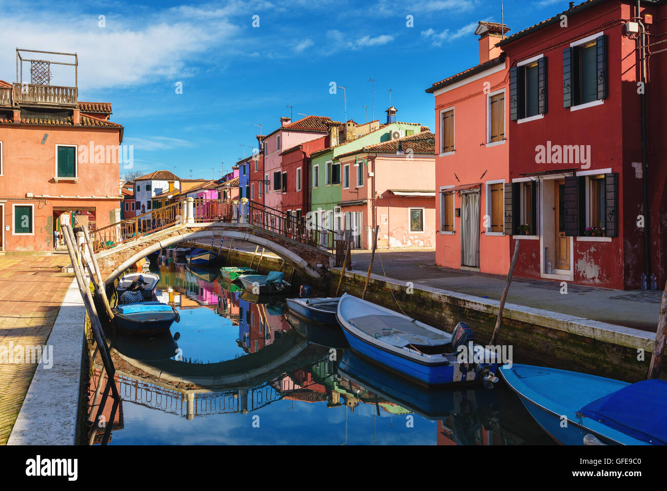 Orange color house building in venice hi-res stock photography and ...