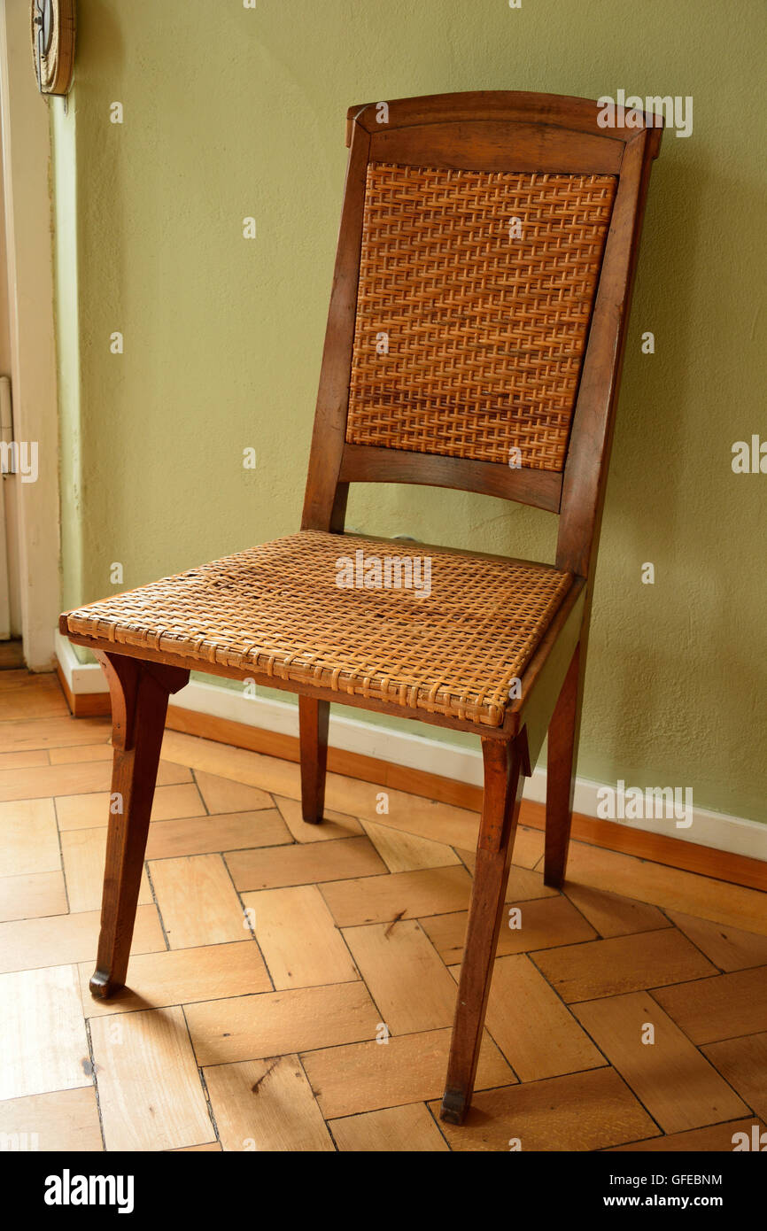 Old wooden chair worn hi-res stock photography and images - Alamy