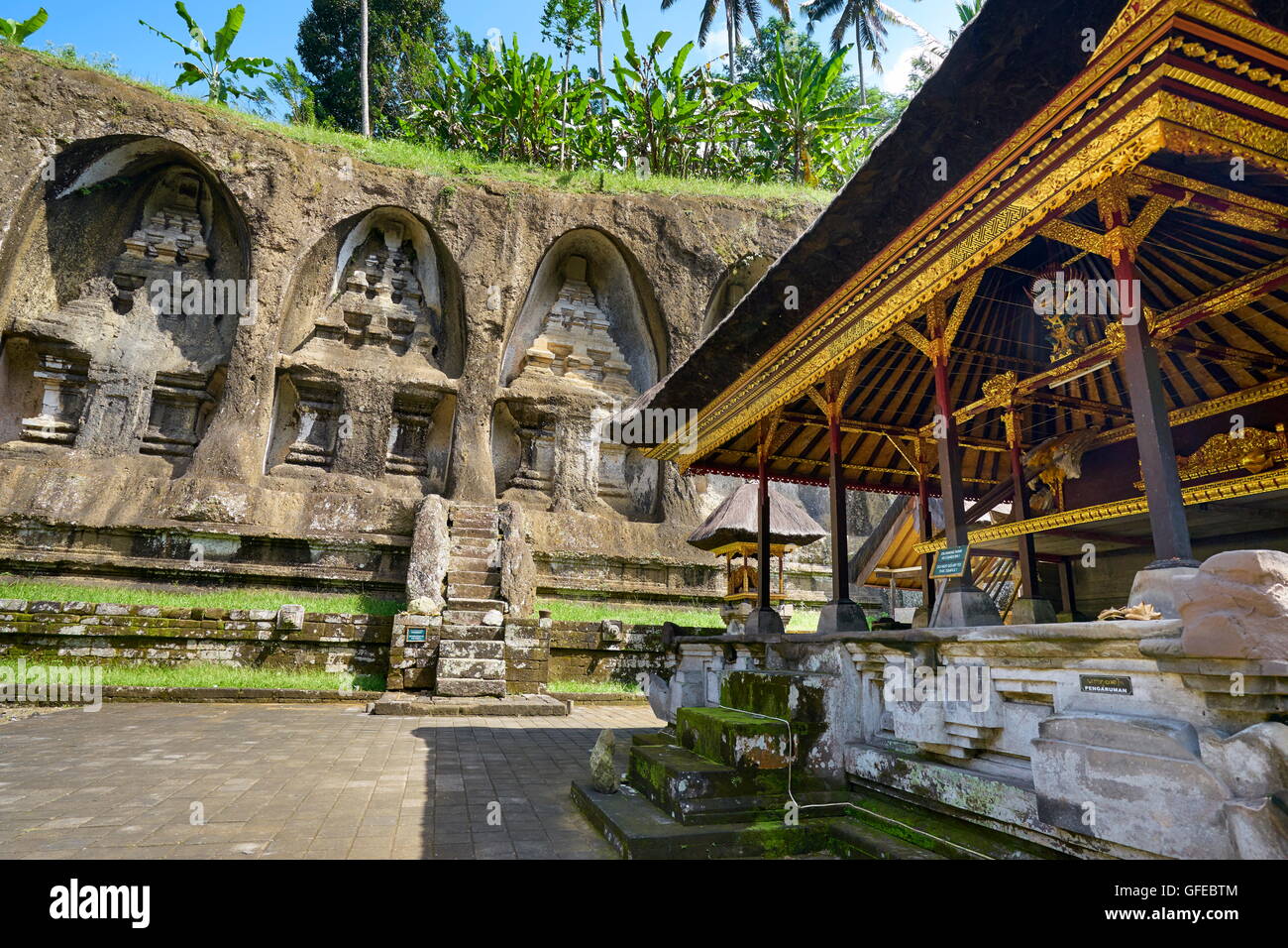Ancient indonesian temple hi-res stock photography and images - Alamy