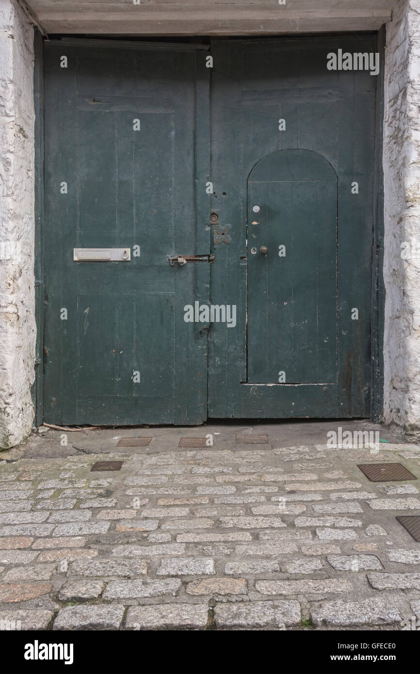 Entrance barrier hi-res stock photography and images - Alamy