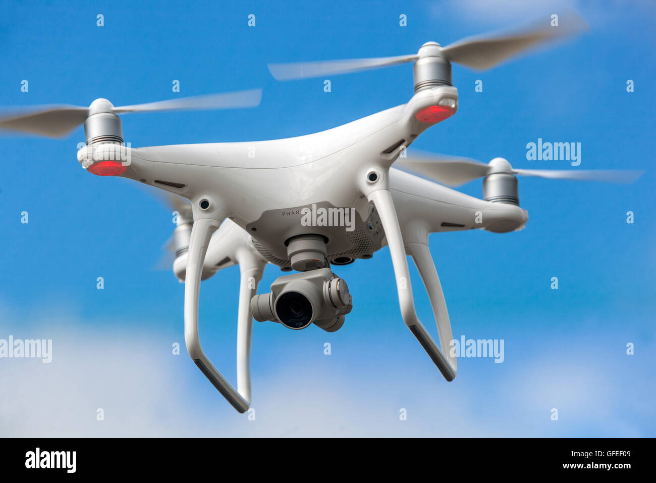 Flying copter hi-res stock photography and images - Alamy