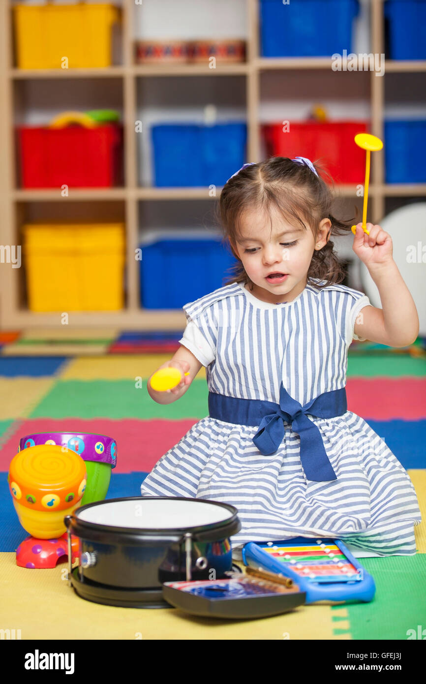 Music instruments and song hi-res stock photography and images - Alamy