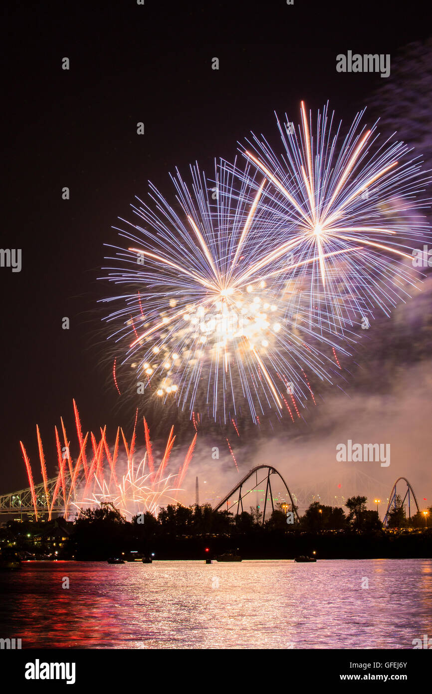 Fireworks at La Ronde, Montreal-Canada 2016 Stock Photo - Alamy