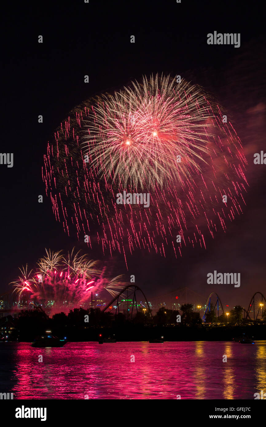 Fireworks before explosion hi-res stock photography and images - Alamy
