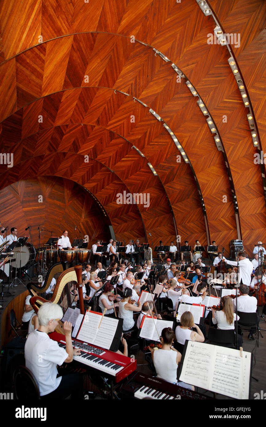 Boston Landmarks Orchestra rehearsing at the Hatch Shell, Boston ...