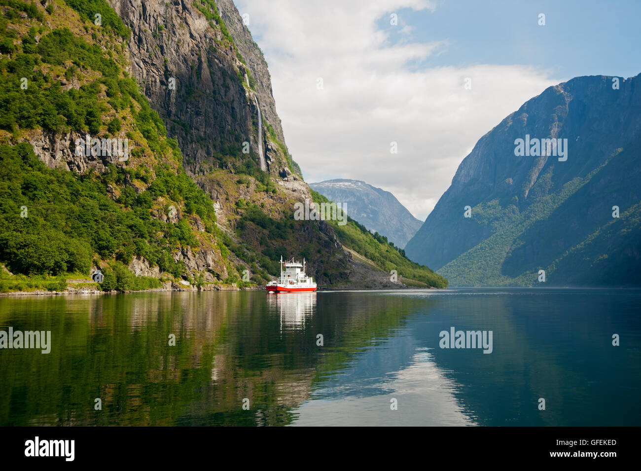 Vangsnes hi-res stock photography and images - Alamy